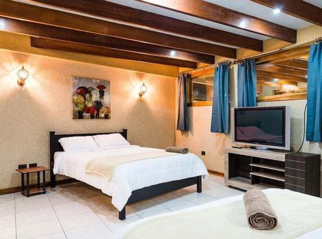 Hotel Monte Campana Escazu - San José