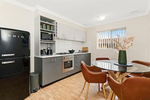 8 Cute Cunningham  Close To Subiaco - Sleeps 4 - Cottesloe