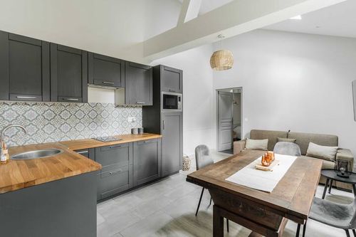Maison Pour 18 Personnes Avec Cinéma Place Morny - Normandië