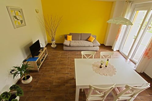 Appartement In Kamno Mit Gemeinsamer Terrasse - Kobarid