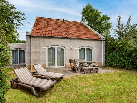 Hellevoetsluis Holiday Apartments and Self Catering | cozycozy