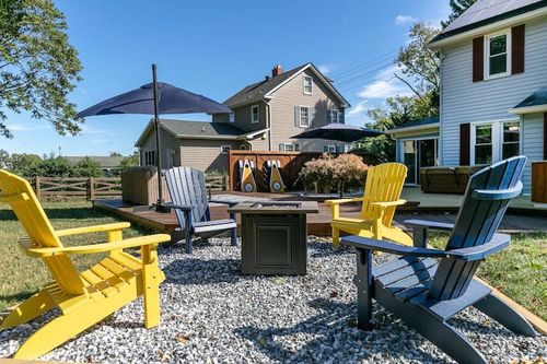 Great Frogs Winery, Annapolis All Lodging and Accommodation | cozycozy