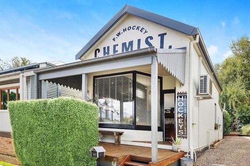 The Historic Old Pharmacy Hockeys | Millthorpe - Millthorpe