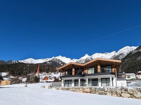 70 M² Ferienwohnung ∙ 2 Schlafzimmer ∙ 4 Gäste - Pettneu am Arlberg