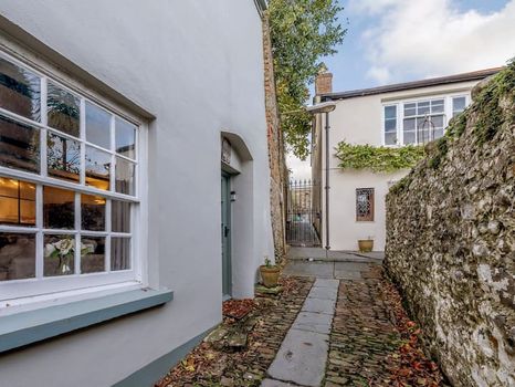 2 Bed In Appledore (80567) - Appledore