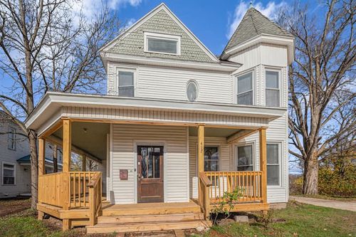 Charming Victorian Home | Near Downtown & Nature T - Big Rapids, MI