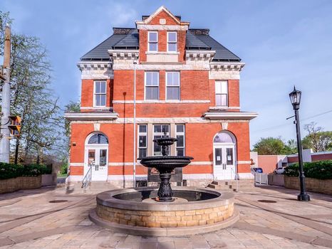 Historic Elegance In Sandwich Town - South Wing - Windsor