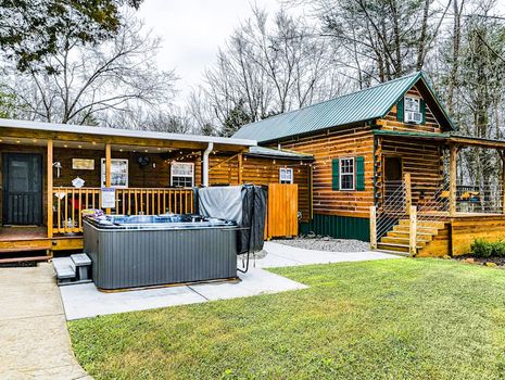 Cabins in Nolin Lake State Park via cozycozy