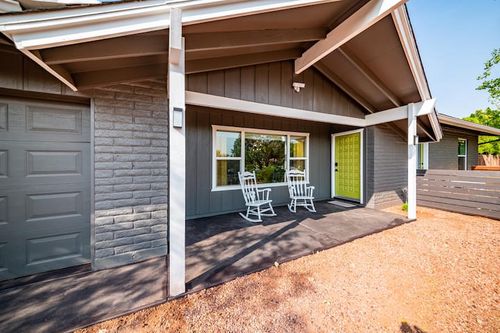 Serene Mid Century Sanctuary - Sedona, AZ