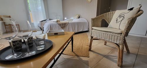 Chambre Indépendante Et Kitchenette - Champniers