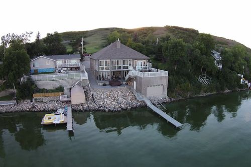Katepwa Point Provincial Park: airbnb, hotels and vacation rentals