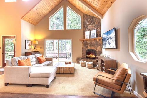 New! Mountain Escape: Hot Tub + Views - Arnold, CA