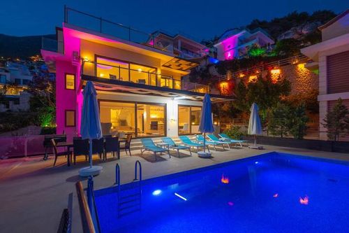 Kalkan'da öZel Havuzlu Villa Cedi - Kaş