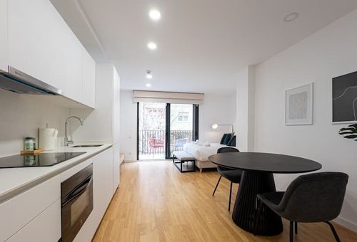 Studio Moderne Bcn Pour Deux Personnes - Sant Just Desvern