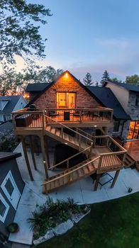 The Loft At Sonova Beach - Ontario