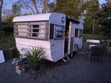 Old Bar Holiday Parks and RV rentals | cozycozy