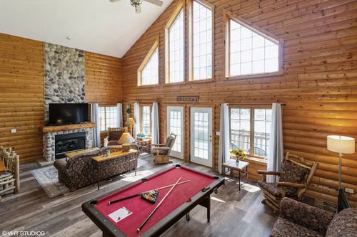 Luxurious Cabin / Starved Rock! - Matthiessen State Park, Oglesby
