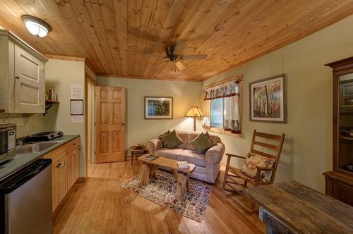 Eyrie Suite At The Highlands Nature Sanctuary - Paint Creek State Park, Bainbridge