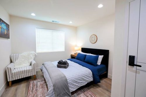 Private Suite #4 @Santana Row - Saratoga, CA