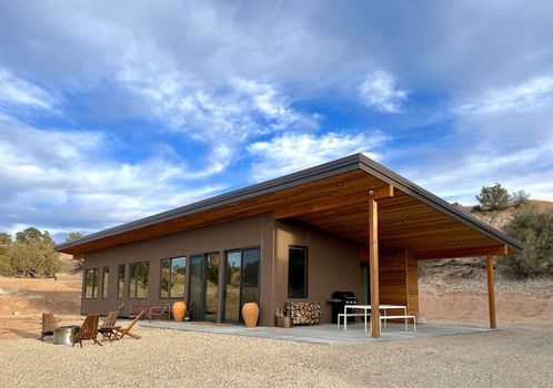 Off-grid Modern Desert Retreat Near Bryce Canyon - Kodachrome Basin State Park, Cannonville