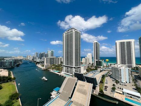 50c Beautiful 3 Bedrooms Apartment W/great View - Hallandale Beach, FL