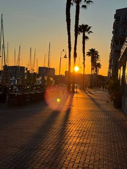Private Room On The Harbor In Mdr - Venice Beach, CA