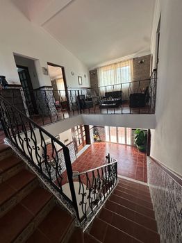Superbe Maison De Lux A Azeffoun - Algeria