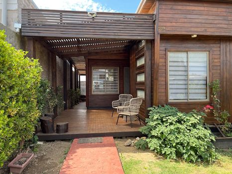 Retiro En Pichilemu – Cabaña Cálida En Condominio - Pichilemu