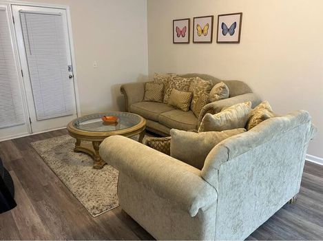 Cozy Apt Near Fort Jackson - Columbia, SC