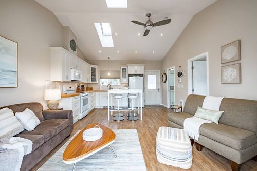 Cottage By The Bay - Ocean View - Blaine, WA