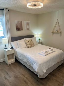 Scenic Mountainside Guest Suite! - Kimberley, BC, Canada