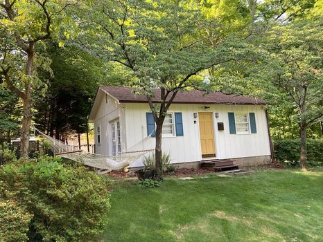 Top friendly cottages in Greensboro, NC with cozycozy