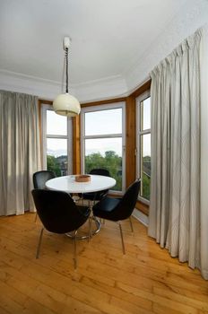 A Beaut Of A Flat In Ardbeg! - Loch Fad