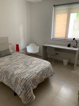 Habitación Para Estudiantes En Piso Compartido 55 - Salamanca, Spain