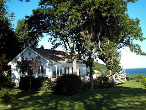 Waterfront Home On Long Island Sound - Friendship Drive, NY