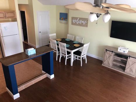 3 Bedroom/2 Bath, 2 Blocks To The Beach, Boardwalk - Wildwood, NJ