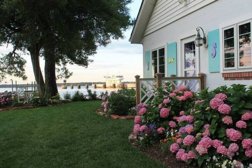 James River Beach Cottage - Private Beach & Pier! - Chippokes State Park, Surry