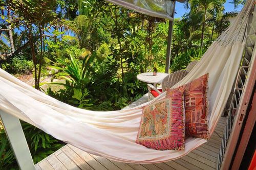 Sejala - Tropical Luxury Beachfront Huts - Mission Beach