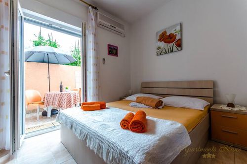 Modern Studio Apt Perfect For Romantic Getaway - Postira