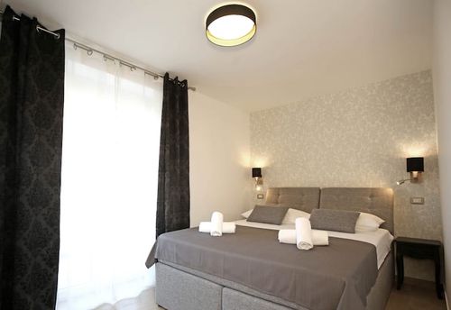 Apartment Tonka 2 + Parking - Šibenik