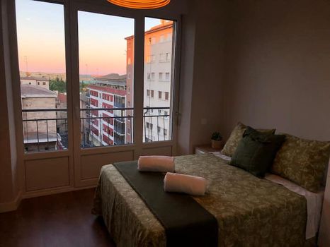 Estudio Privado En El Centro De Salamanca - Salamanca, Spain