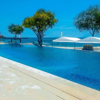 Laiya Villas and Beach house | Best Price on cozycozy