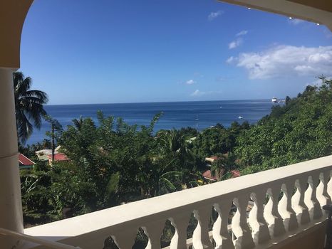 Modern Air Conditioned Home For Family & Adventure - Dominica
