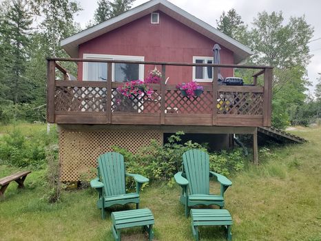 Kenora Cabins at the Best Price | cozycozy