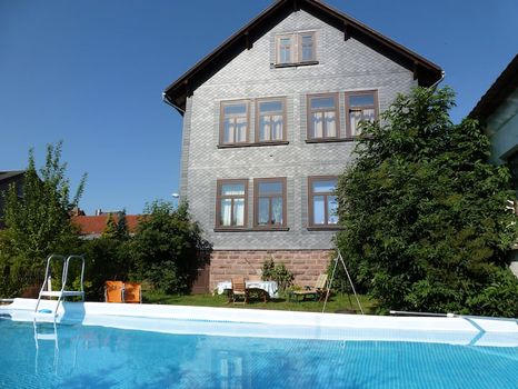Alte Schule Ferienwohnung - Tambach-Dietharz