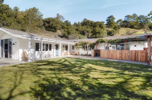 Holman Ranch, Carmel Valley All Lodging and Accommodation | cozycozy