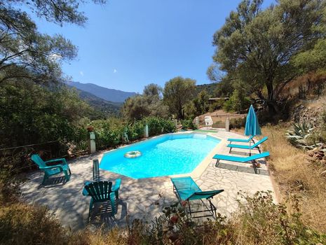 Petit Chalet - Corse