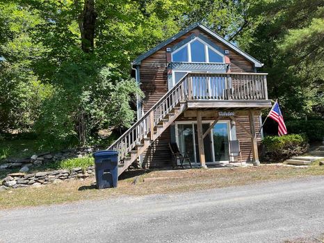 Military Family Owned Cottage With View & Dock - Castleton, VT