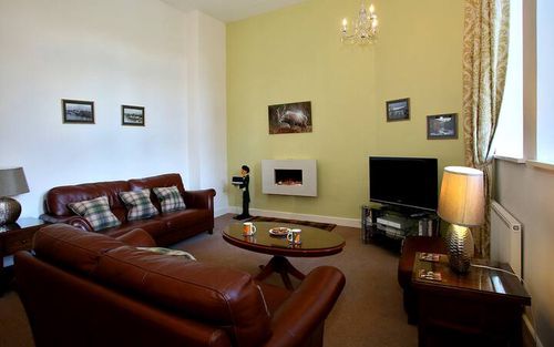 The Classrooms At Loch Ness  Luxury 2 Bed Apt - Fort Augustus