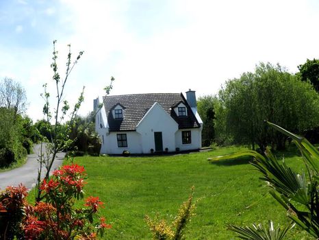 Letterfrack Farm House Equestrian Farm In Village - Clifden